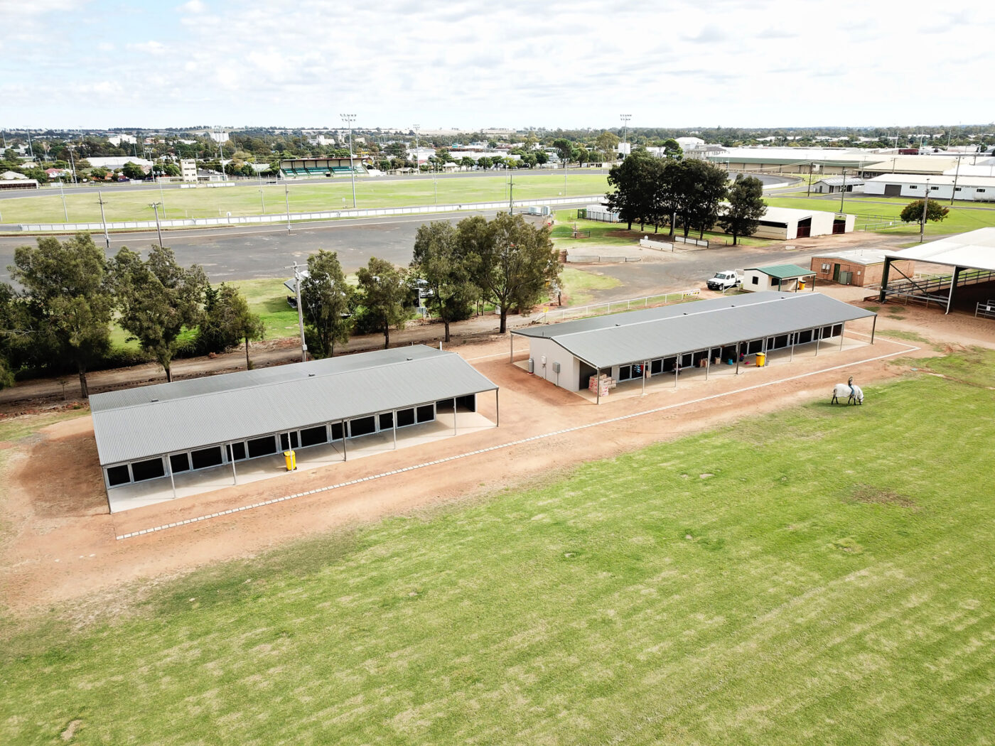 Dubbo Showground Stables | Commercial Projects OMNI Building